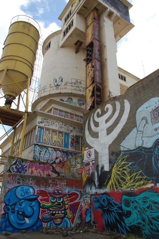 roa – Vandalog – A Street Art Blog